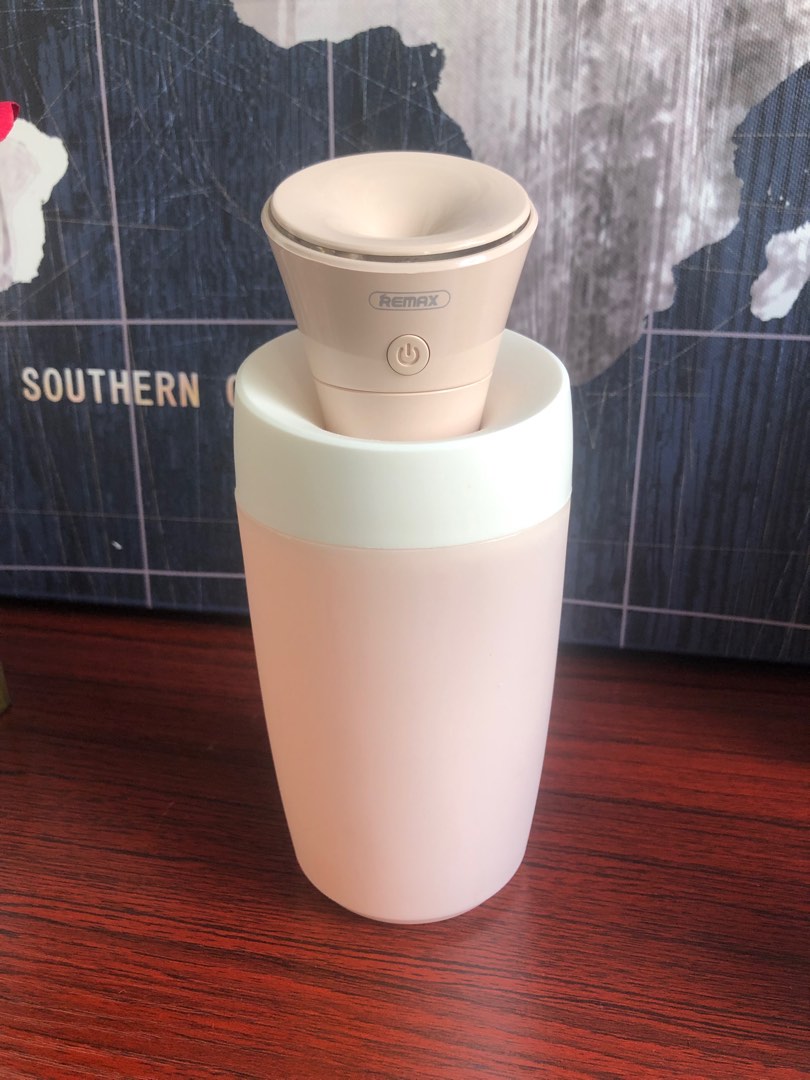 Authentic Remax USB Diffuser, Furniture & Home Living, Home Fragrance ...