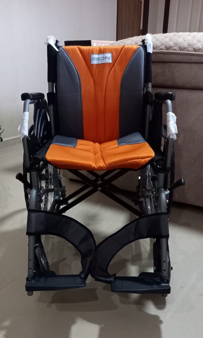 Brand new wheelchair, Health & Nutrition, Assistive & Rehabilatory Aids ...