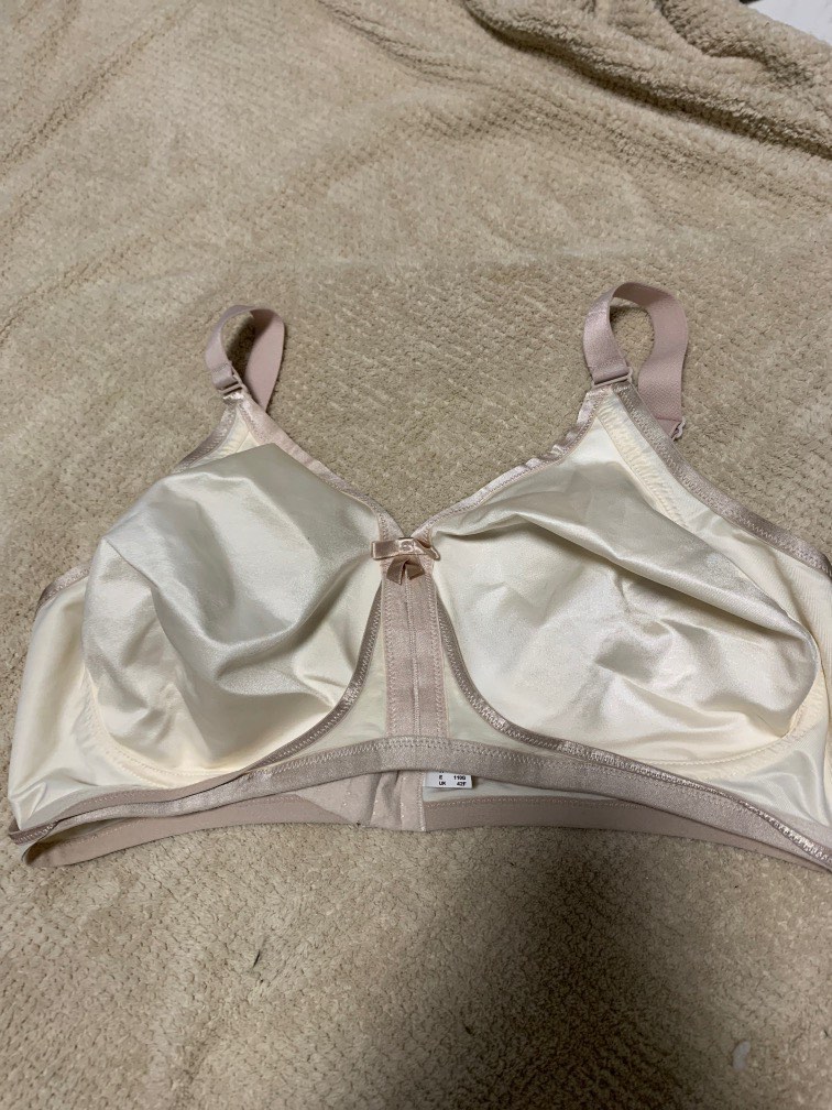 branded big cup soft cup bra size 42F, Women's Fashion, Undergarments ...