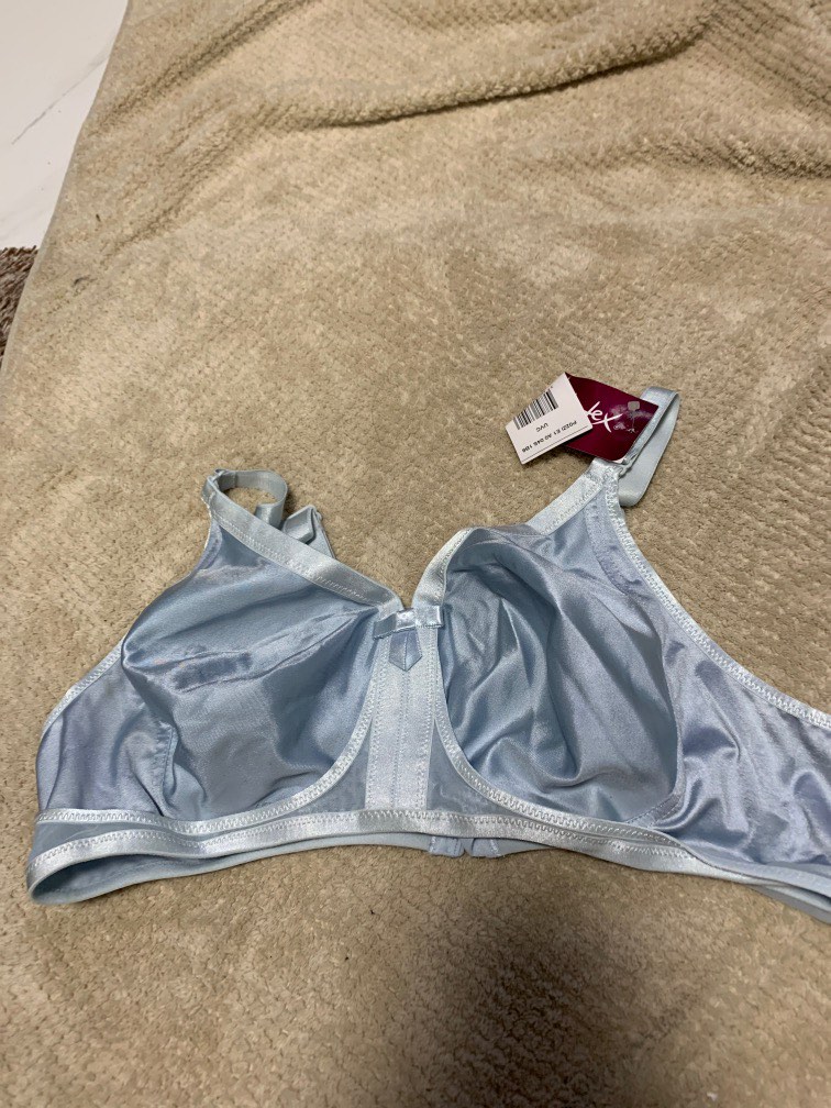 Branded soft cup bra size 42B, Women's Fashion, Undergarments ...