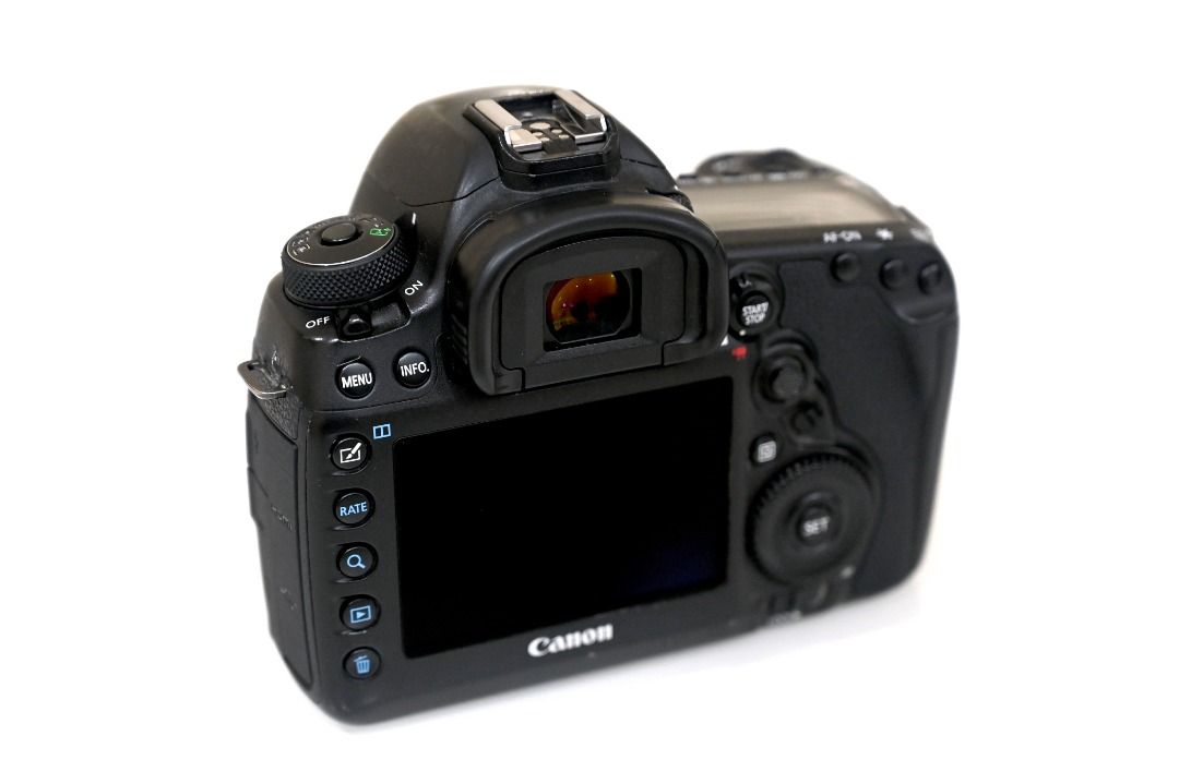 Canon 5D4 / 5D Mark IV Body, Photography, Cameras on Carousell