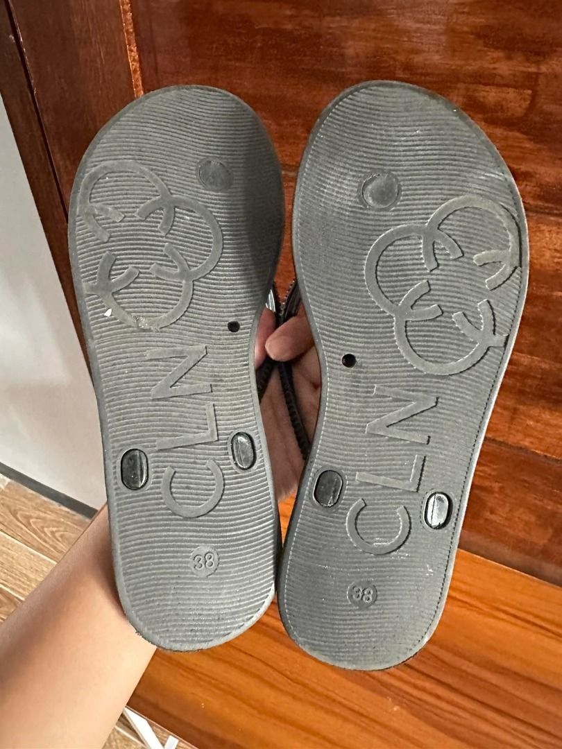 CLN Black Slippers, Women's Fashion, Footwear, Slippers and slides on ...