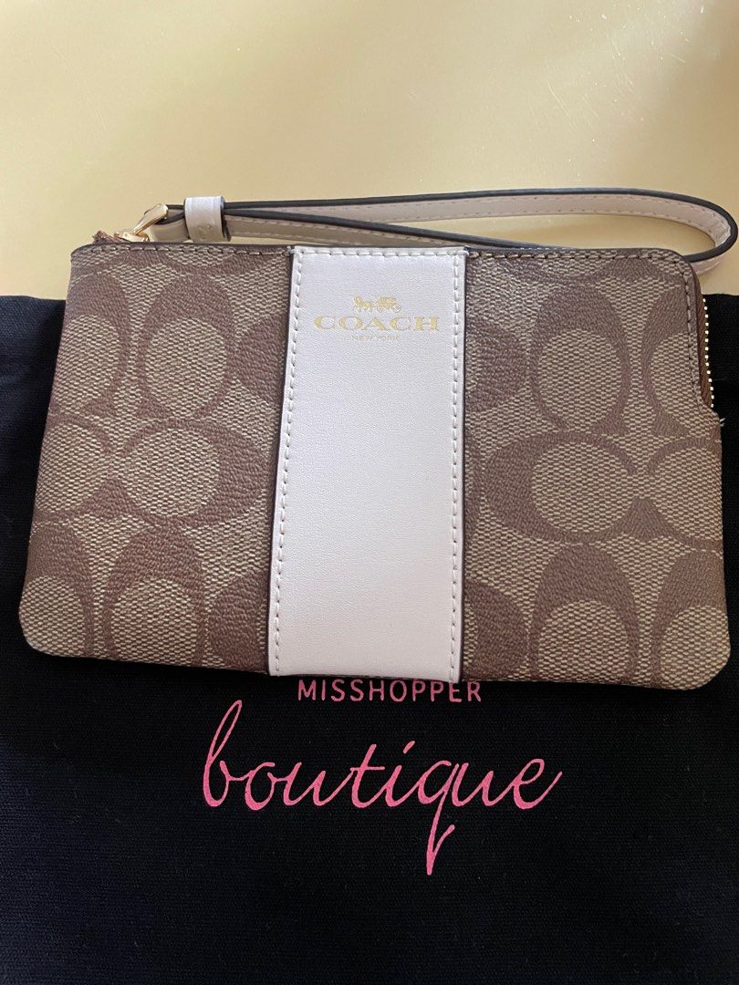 Coach Wristlet, Women's Fashion, Bags & Wallets, Purses & Pouches on ...