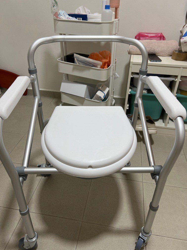Commode, Health & Nutrition, Assistive & Rehabilatory Aids ...