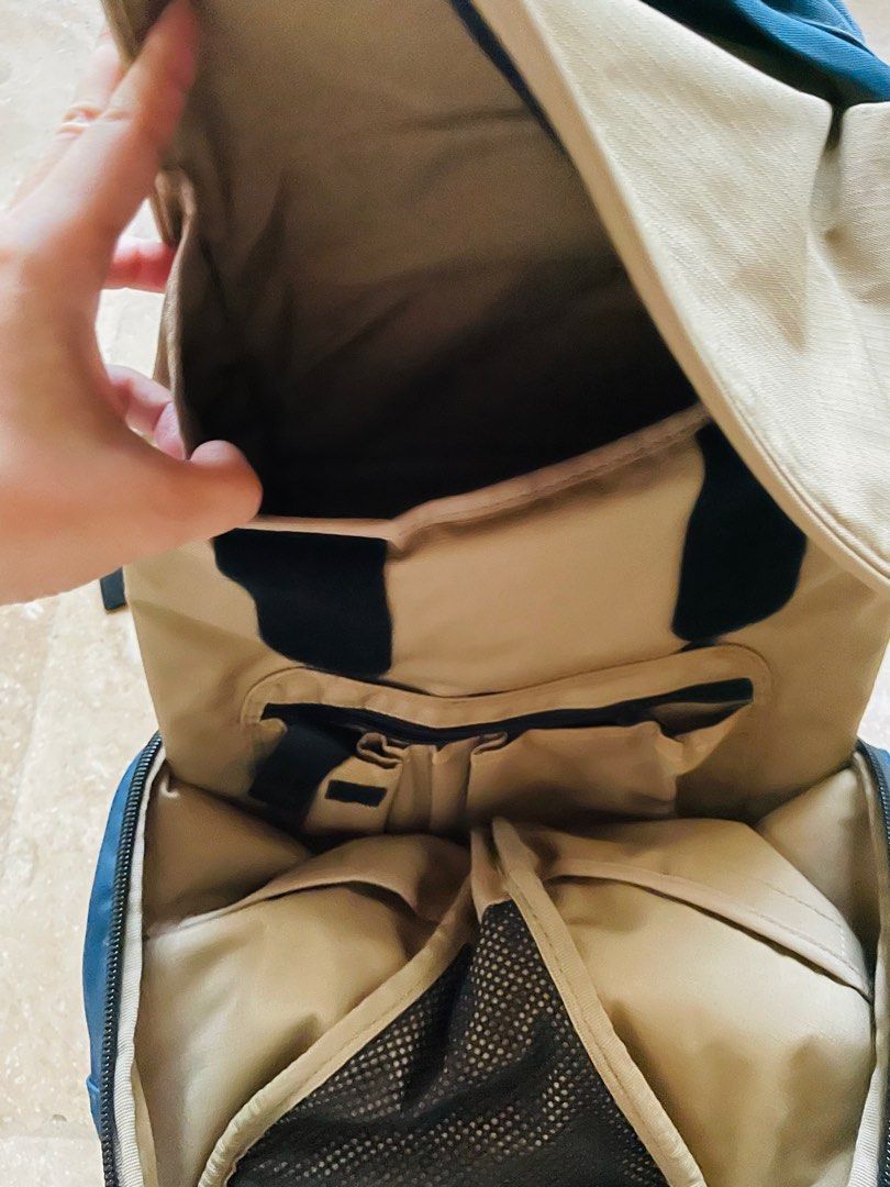 Crumpler Backpack Blue, Removable Inside on Carousell