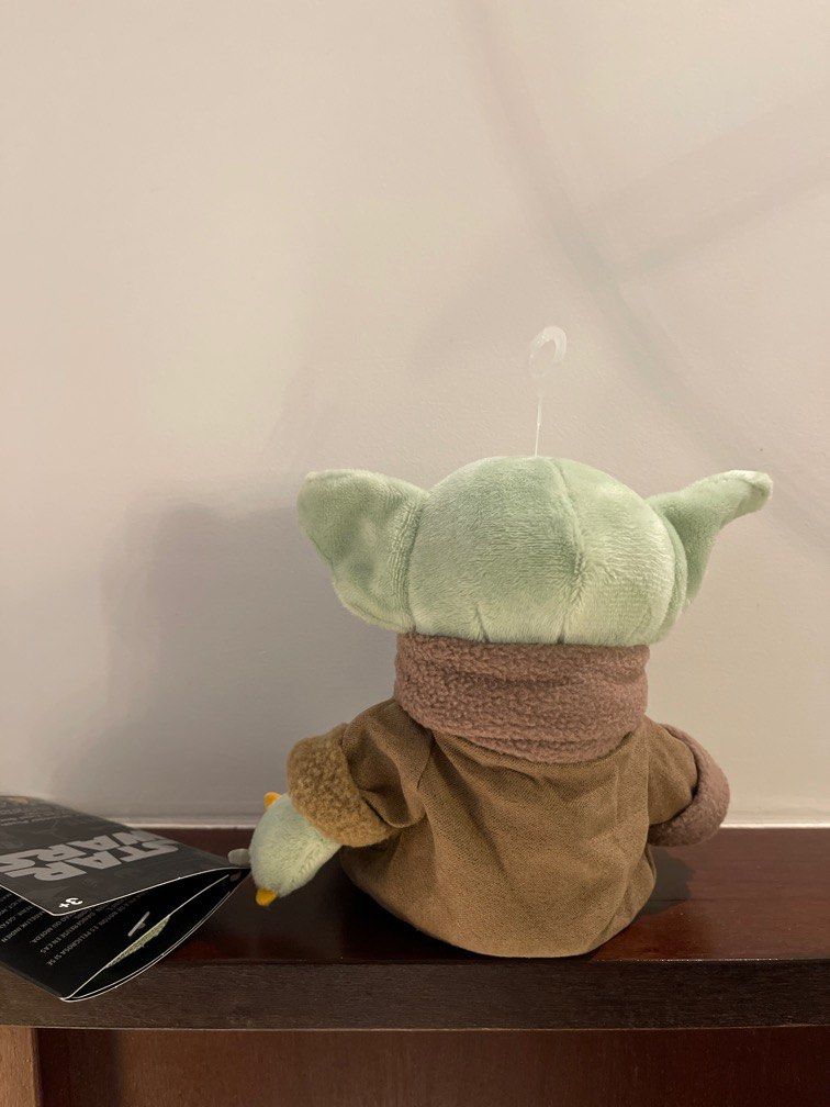 Disney Grogu on Shoulder (Baby Yoda), Hobbies & Toys, Toys & Games on ...