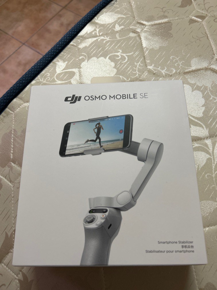 DJI Osmo Mobile SE, Mobile Phones & Gadgets, Other Gadgets on Carousell