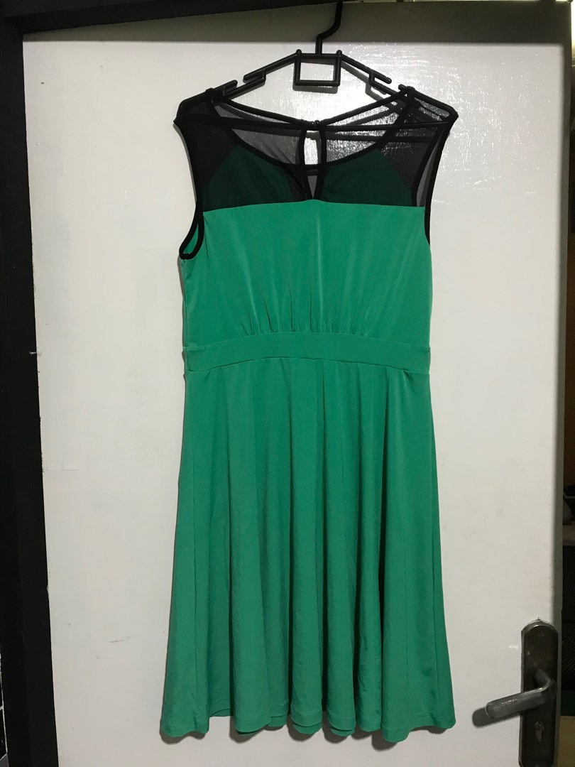 Dress Pesta Hijau Tosca Kutungan, Fesyen Wanita, Pakaian Wanita, Gaun ...