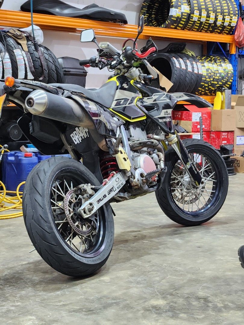 DRZ 400, Motorcycles, Motorcycles for Sale, Class 2A on Carousell