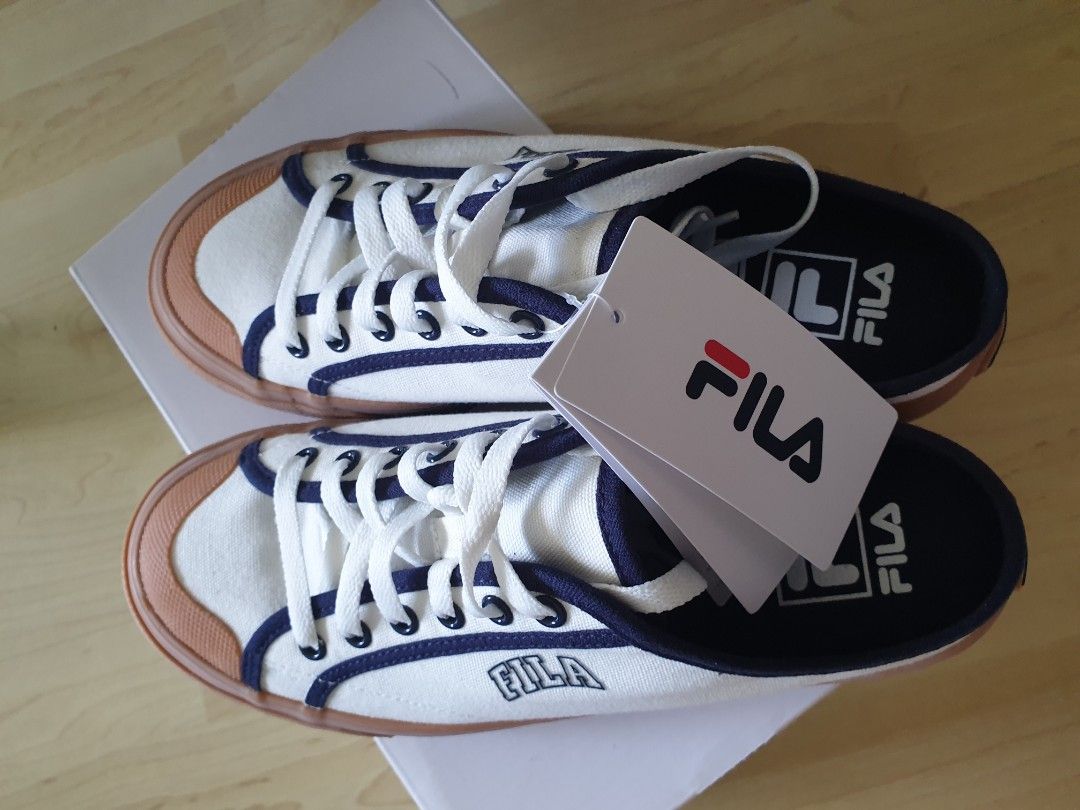 Fila Classic Kicks B V2 Mule, Luxury, Sneakers & Footwear on Carousell