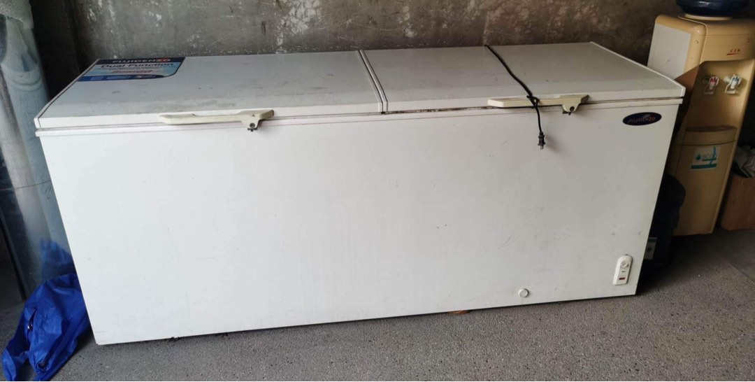 Fujidenzo Chest freezer, TV & Home Appliances, Kitchen Appliances ...