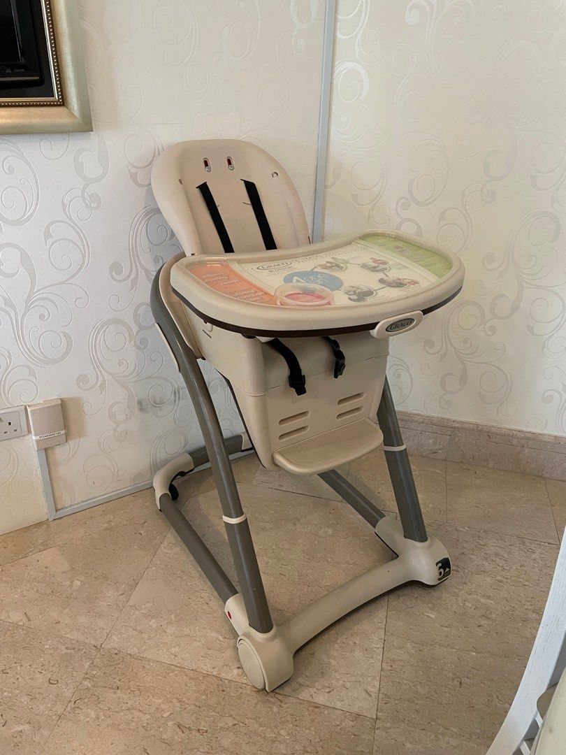 Graco baby chair, Babies & Kids, Baby Nursery & Kids Furniture, Kids ...