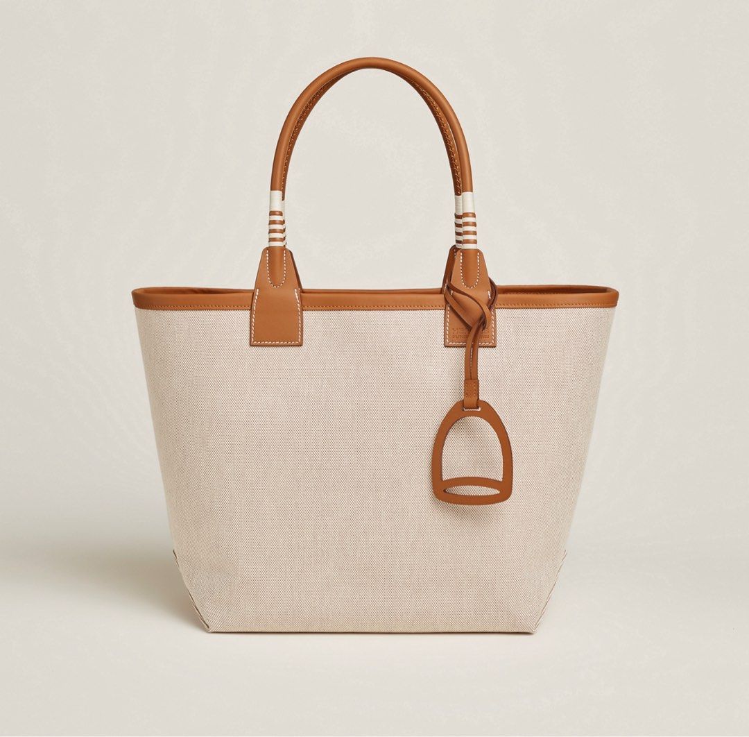 Hermes Steeple 28 bag, Women's Fashion, Bags & Wallets, Beach Bags on Carousell
