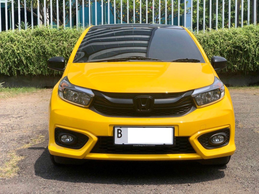 HONDA BRIO SATYA E AT KUNING 2023 ( Upgrade RS ), Mobil & Motor, Mobil ...