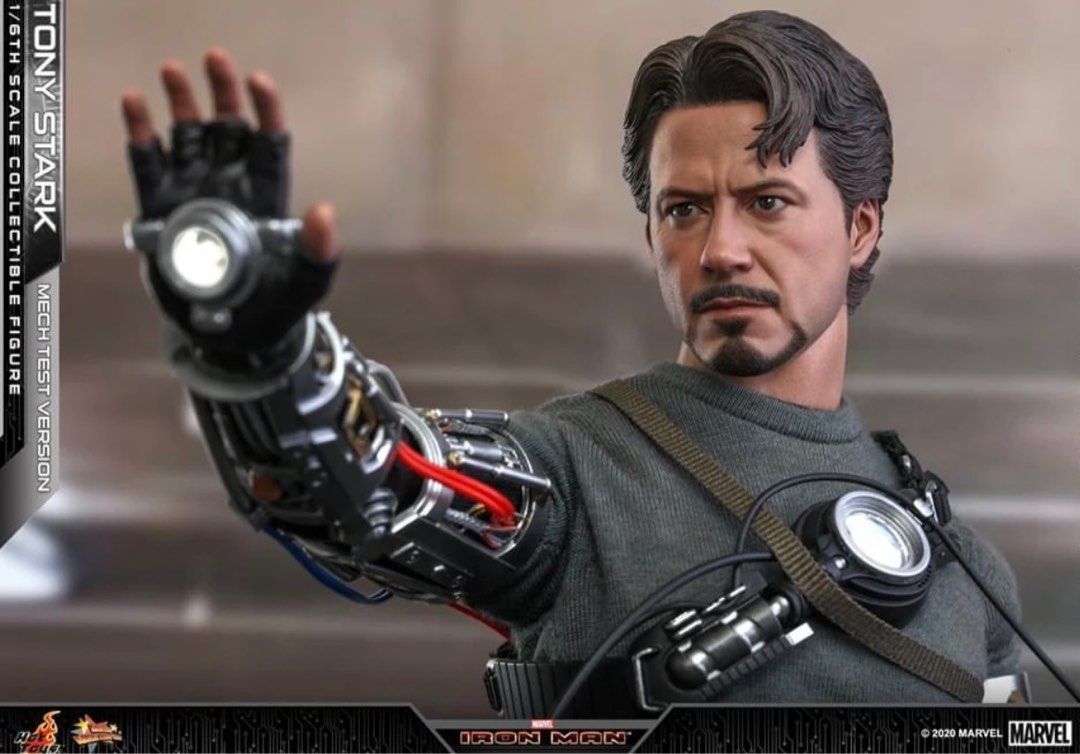 Hot Toys : 1/6 Iron Man Tony Stark (Mech Test Version) MMS581, Hobbies ...