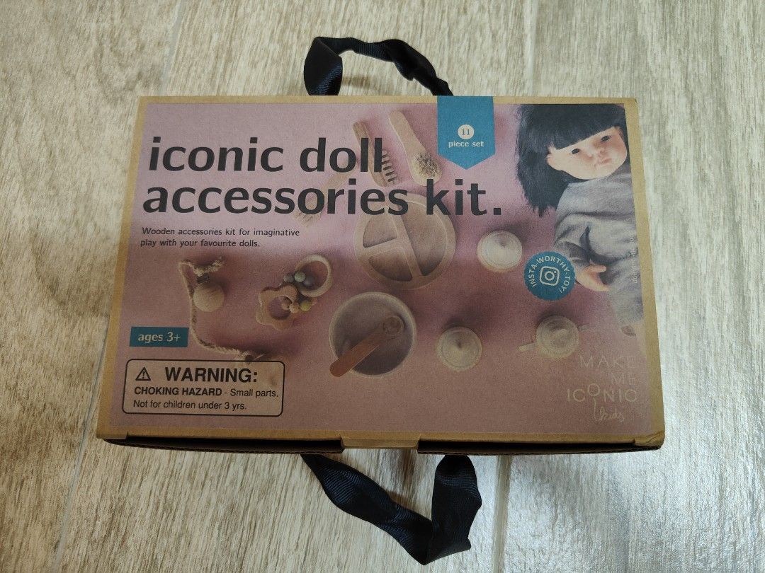 Iconic doll accessories set, Hobbies & Toys, Toys & Games on Carousell
