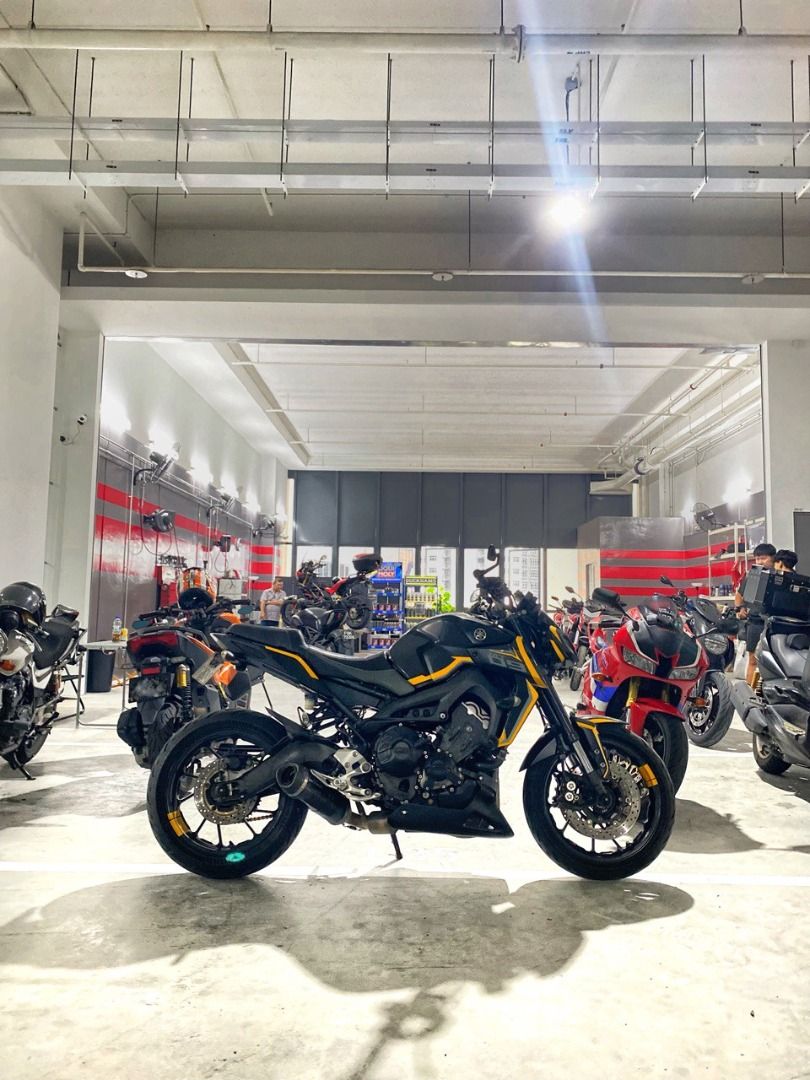Installation of Motorcycle Accessories, Motorcycles, Motorcycle ...