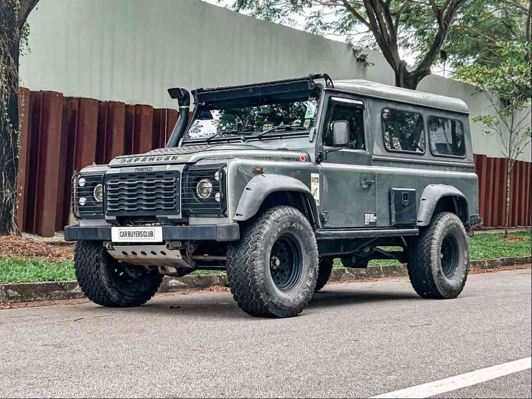 LAND ROVER DEFENDER 110 HARDTOP 2.2 DIESEL 4WD MT, Cars, Commercial ...