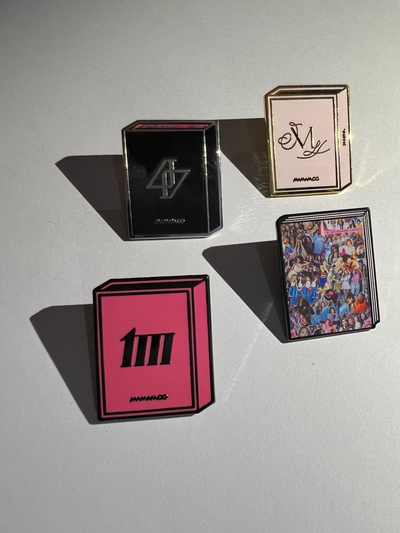 Mamamoo Hard Enamel Pins Mic On I say MMM The Best Reality In Black ...