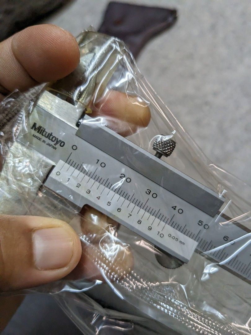 MITUTOYO New Precision Vernier Calipers 0-200mm, Commercial ...