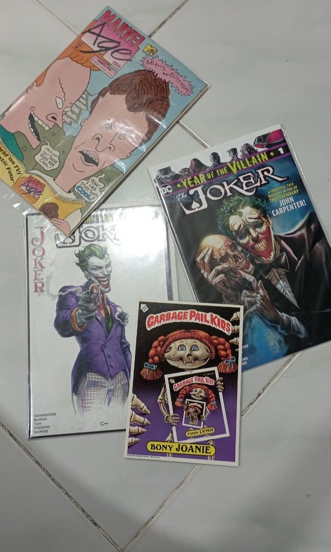 Mix comics and poster on Carousell