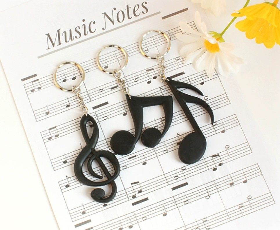 Musical notes keychain, Hobbies & Toys, Music & Media, Music ...