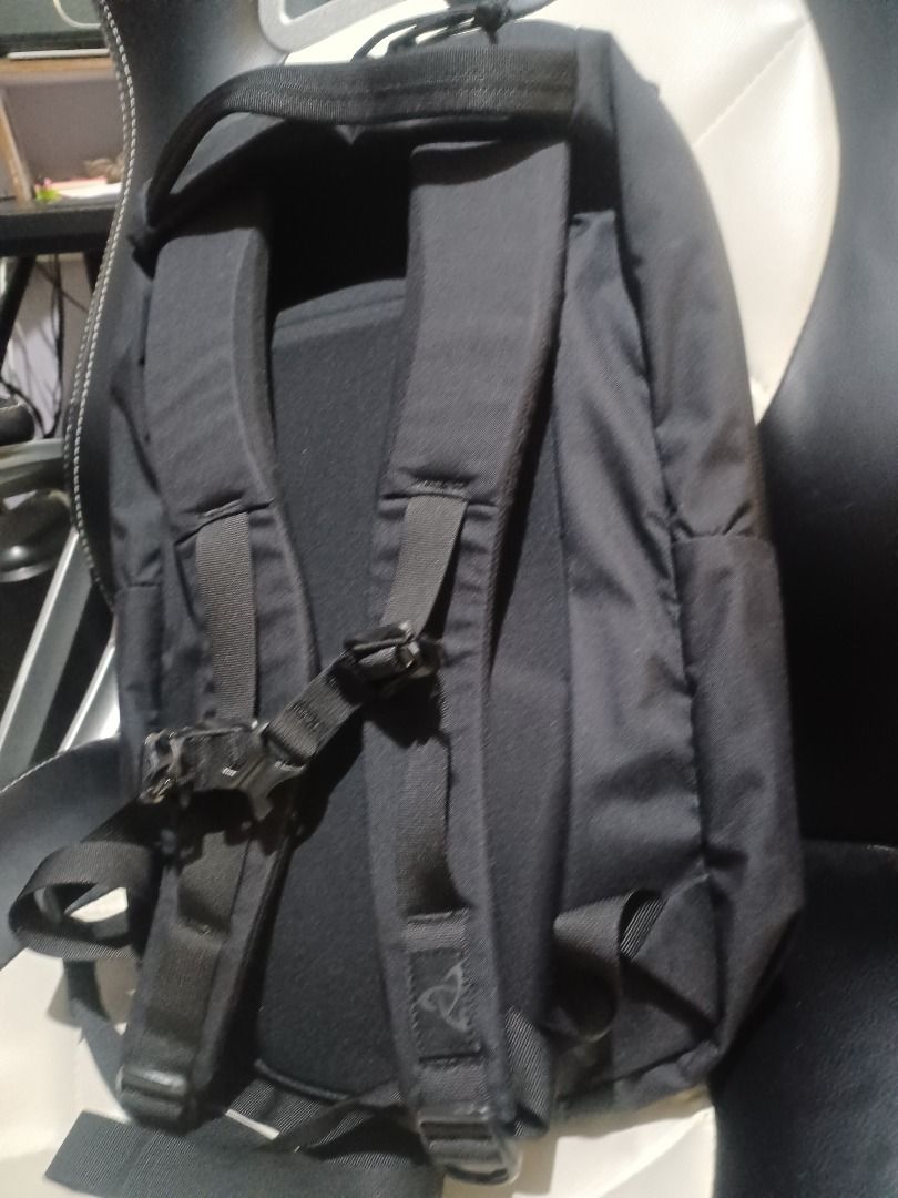 Mystery Ranch Rip Ruck 24L CC LIKE NEW...Microtech SOLD, Tops for sale ...