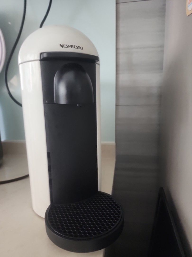 Nespresso Vertuo Plus White, TV & Home Appliances, Kitchen Appliances ...