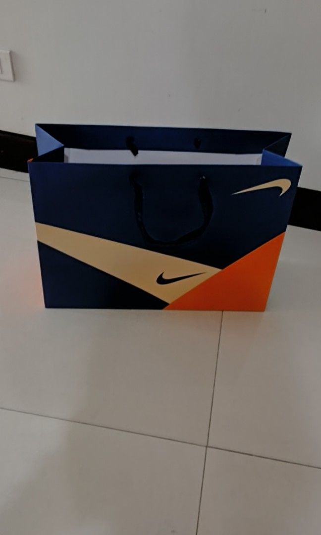 Nike paper bag on Carousell