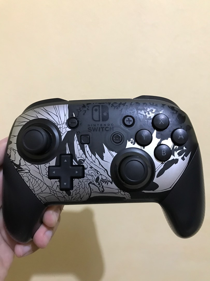 Nintendo switch Pro controller Monster hunter rise, Video Gaming ...