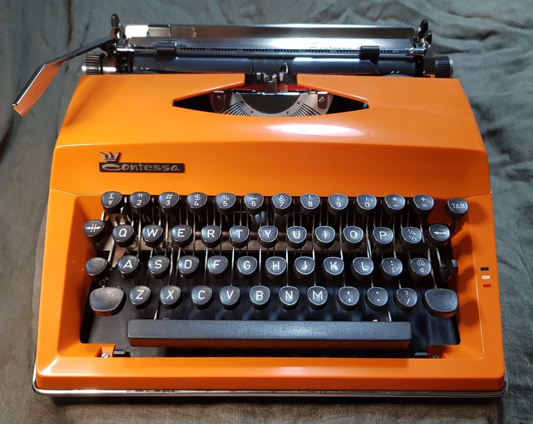 Orange German Adler Contessa de Luxe typewriter very good condition ...