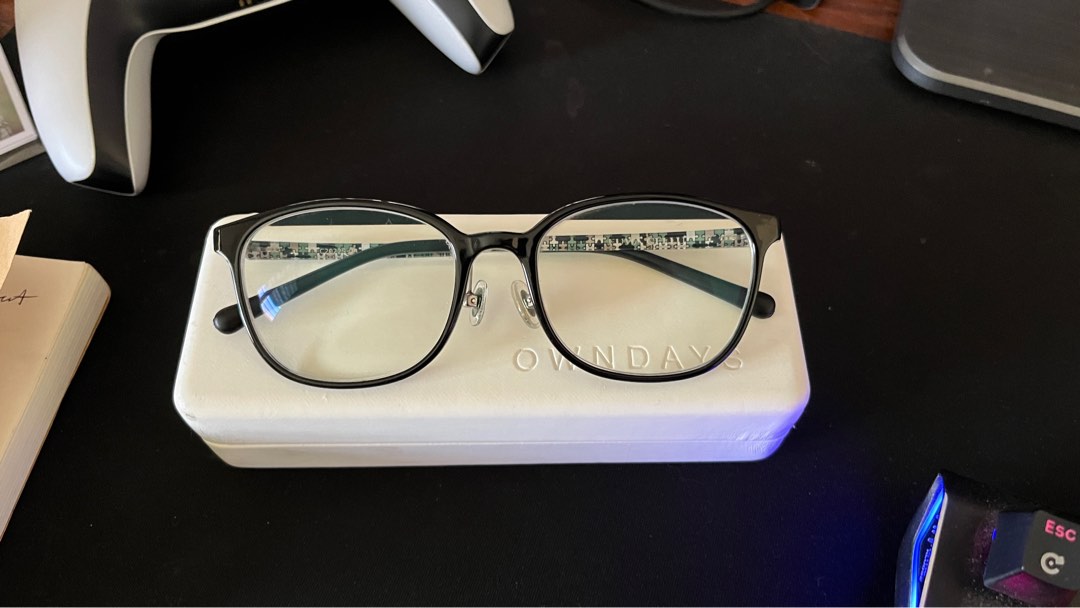 Owndays Eyeglasses Optical Glasses, Women's Fashion, Watches ...