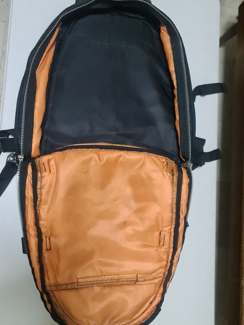 Bundle Sale - Porter Tanker Daypack x Porter Mini Sling Bag, Men's ...