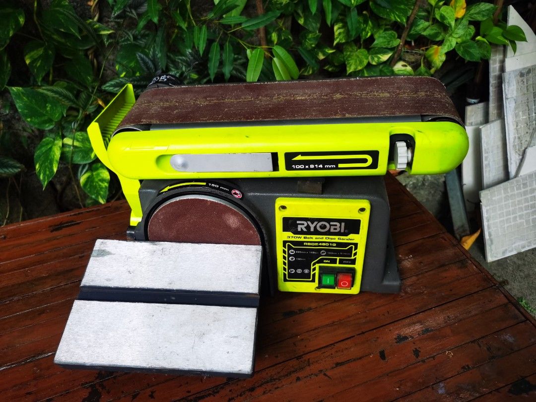 Ryobi belt and disc sander, Commercial & Industrial, Construction Tools ...