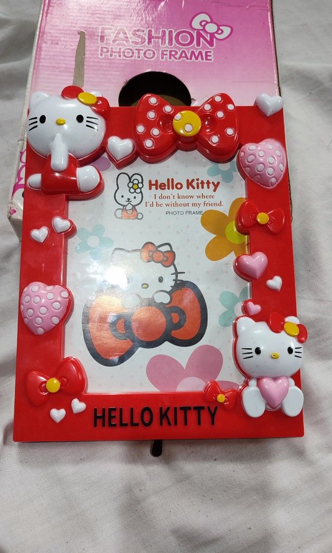 Sanrio hello kitty frame on Carousell