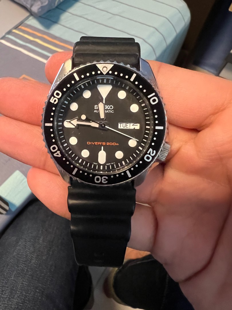 Seiko SKX007, Men's Fashion, Watches & Accessories, Watches on Carousell