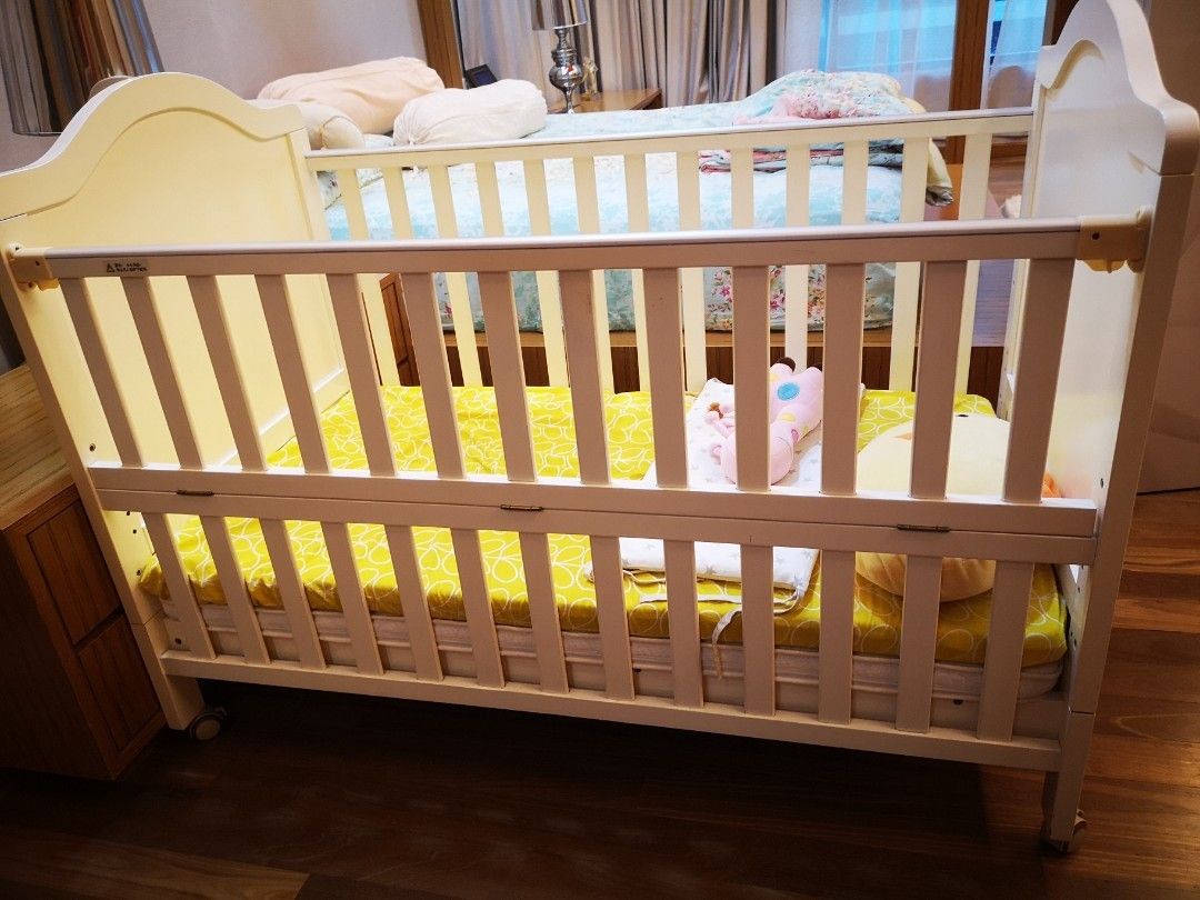 (self collect from JB) Solid wooden cot 2in1, Babies & Kids, Baby ...