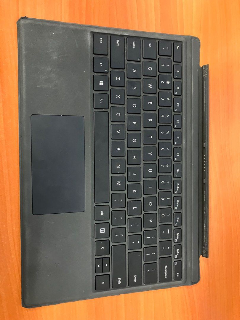 Surface Pro 6 i5 8G ram 125 GB, 電腦＆科技, 手提電腦 - Carousell