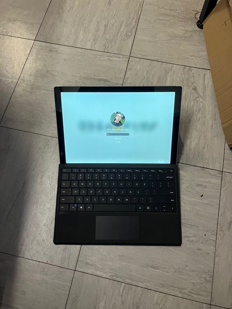 Surface Pro 6 i5 8G ram 125 GB, 電腦＆科技, 手提電腦 - Carousell