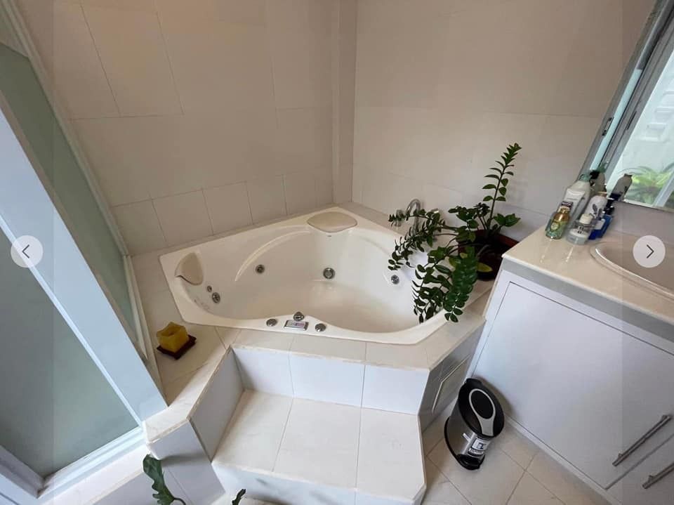 Tagaytay house and lot with Taal Lake view P50 Million Negotiable Clean Title, Property, For ...