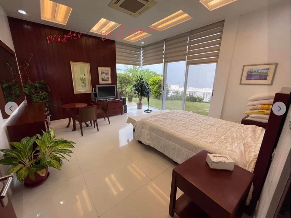 Tagaytay house and lot with Taal Lake view P50 Million Negotiable Clean Title, Property, For ...