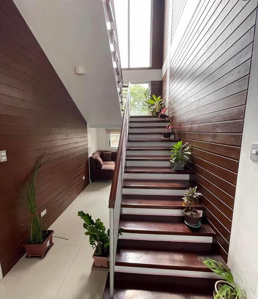 Tagaytay house and lot with Taal Lake view P50 Million Negotiable Clean Title, Property, For ...