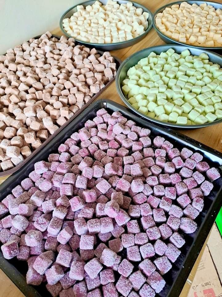 Toasted Pastillas with different flavors, Food & Drinks, Local Eats on ...