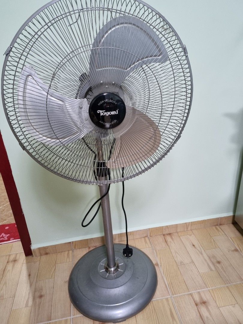 Toyomi 20' stand fan High Velocity, Furniture & Home Living, Lighting ...