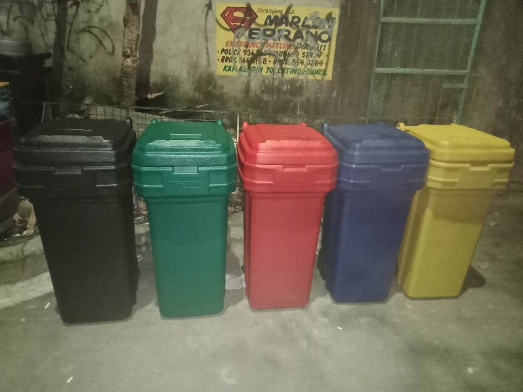 trashbin with wheels 150liters and 250liters, Furniture & Home Living ...