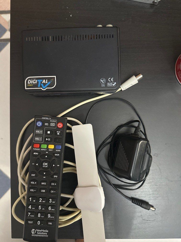 TV set up box, TV & Home Appliances, TV & Entertainment, TV on Carousell