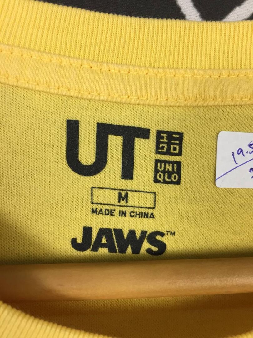 Universal Studios Jaws Movie Uniqlo Tee, Men's Fashion, Tops & Sets ...