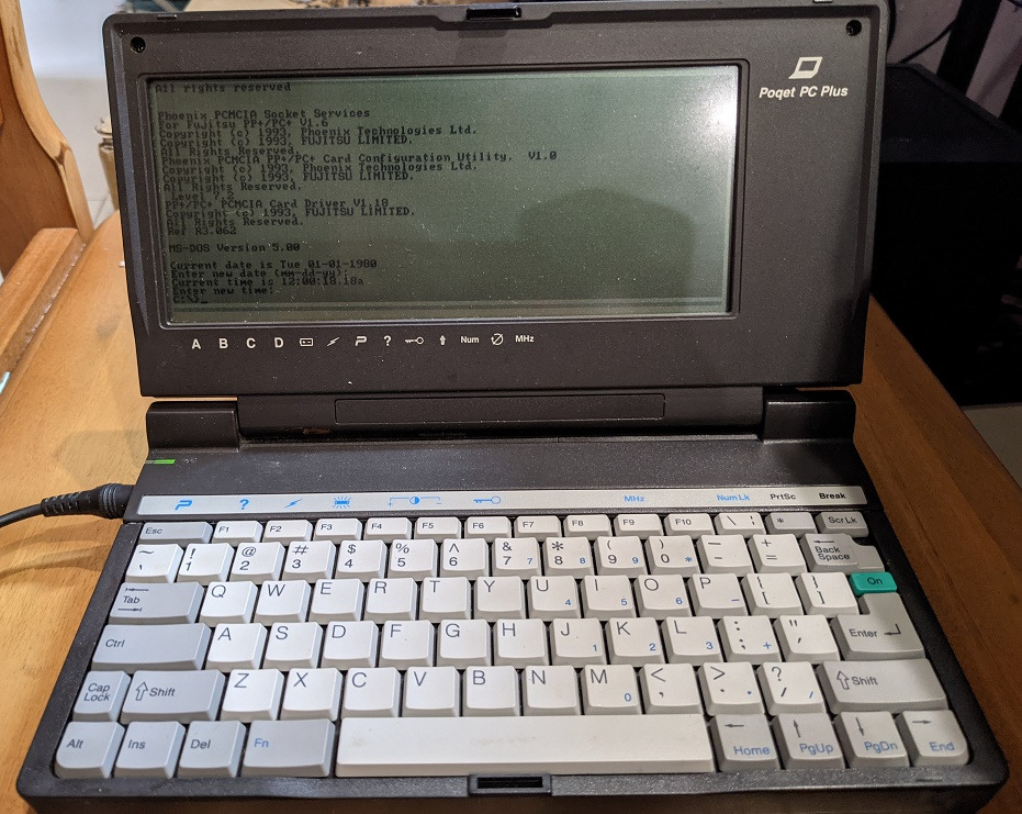 Vintage Fujitsu PoqetPC Plus Portable PC Handheld with Serial Port ...