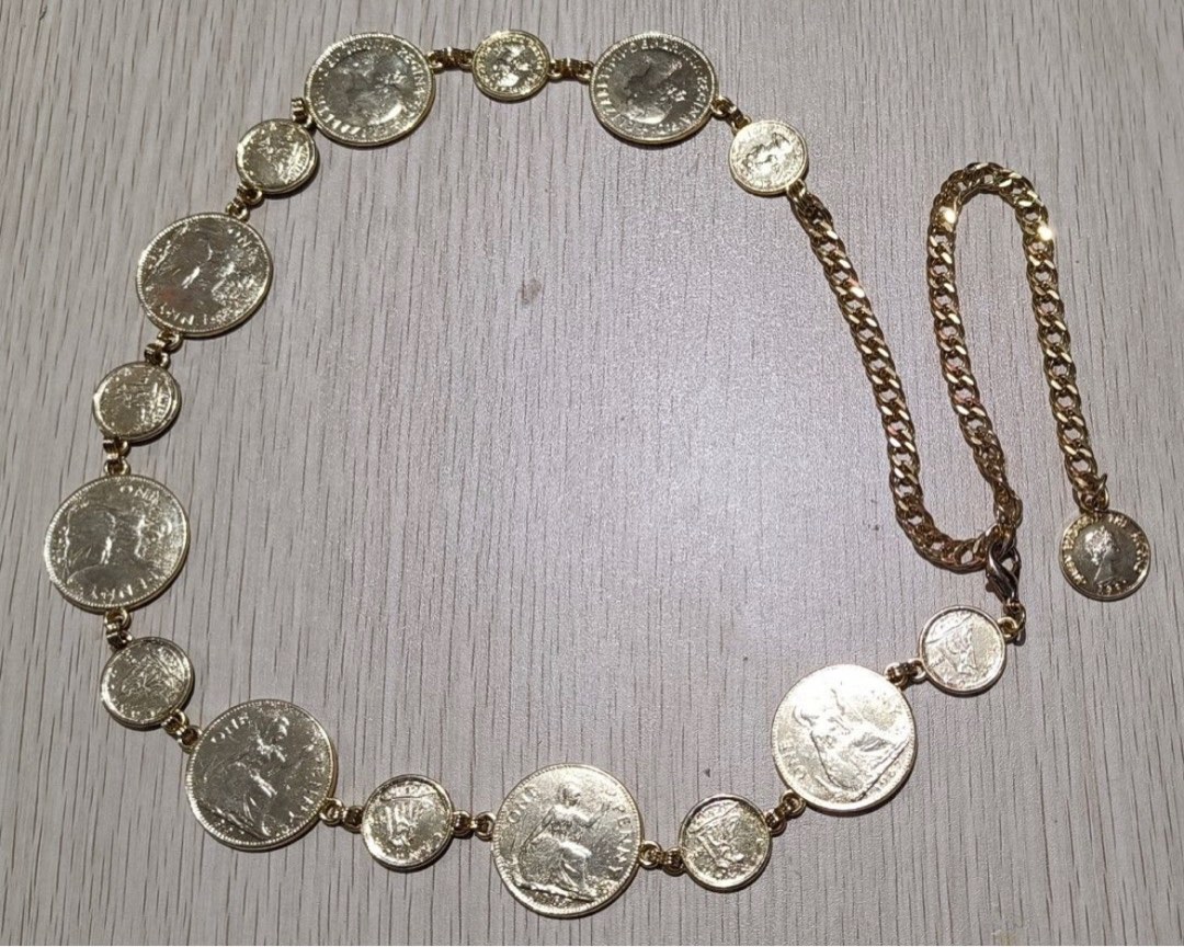 Vintage Queen Elizabeth Chain dress on Carousell