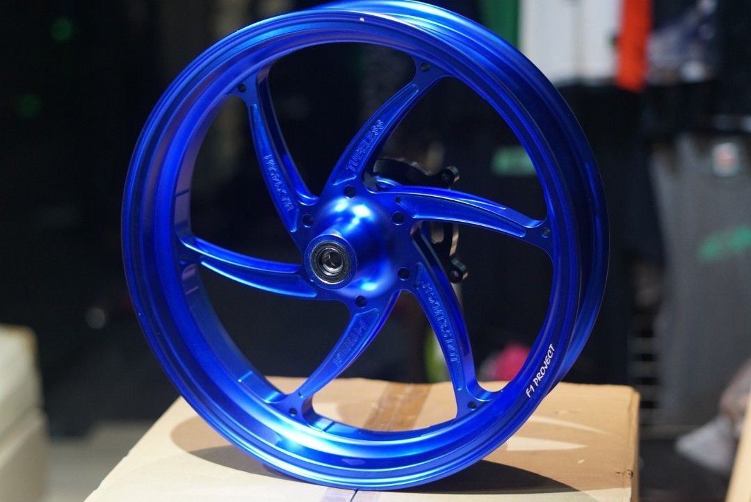 Xmax cnc gp racing f1 project, Motorcycles, Motorcycle Accessories on ...